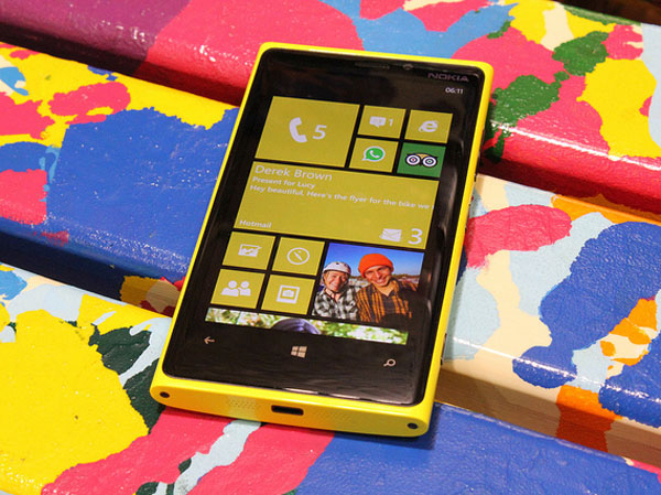 Nokia Son Çeyrekte 7,4 Milyon Lumia Sattı - Sosyal Medya